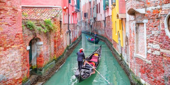 Italy Vacation: Rome, Tuscany & Venice | Adventures By Disney